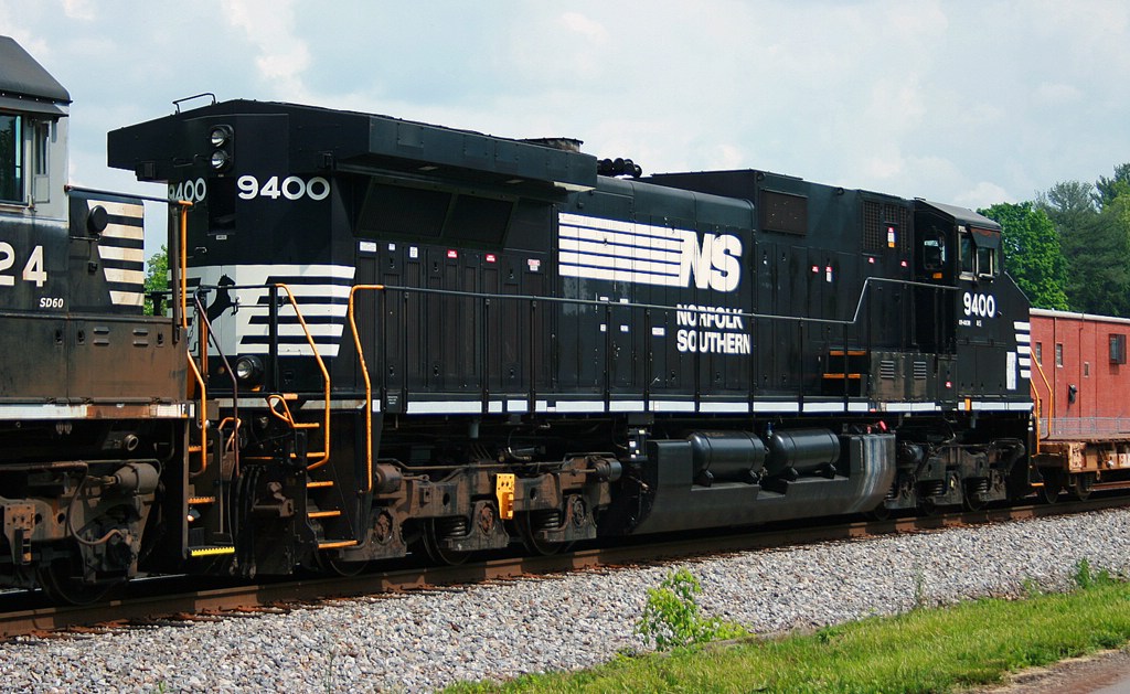 NS 9400